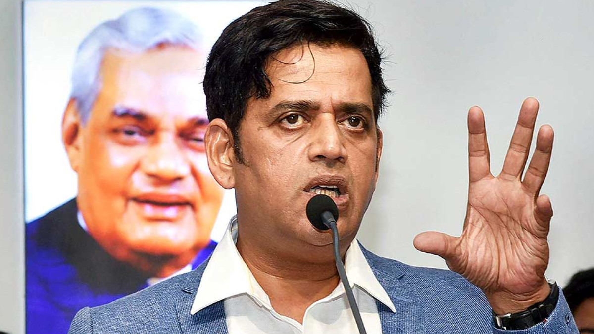 Legal Action Starts As Ravi Kishan Flouts Poll Code, Covid Norms During ...