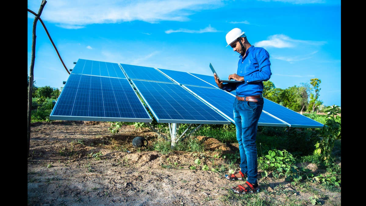 A One-Of-A-Kind, Solar-Energy Technology Park Unveiled in Ghaziabad