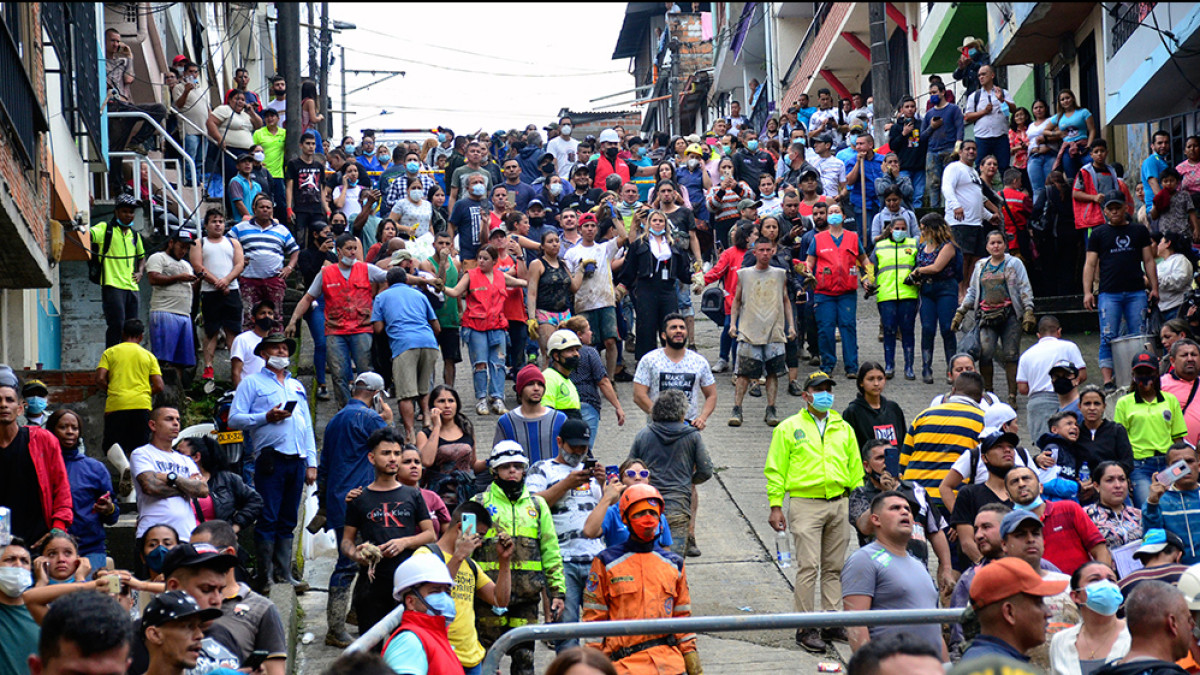 Colombia Mudslide Leaves 14 Dead, Homes Wrecked