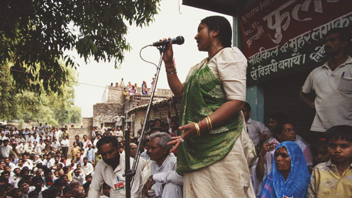 22 Years After Phoolan Devi's Murder, Bandit Queen Remains A Divisive ...