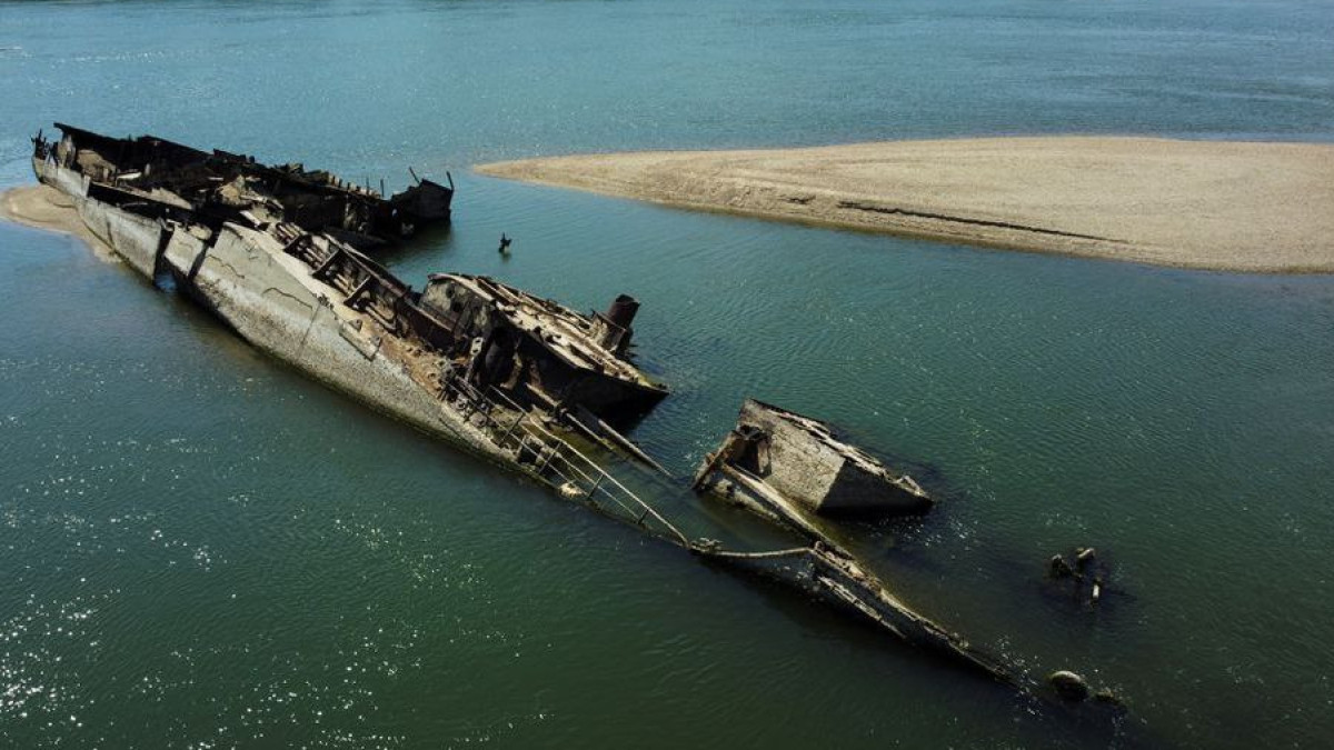 Drought Reveals Several Nazi Battleships Sunk In Europe’s Danube River