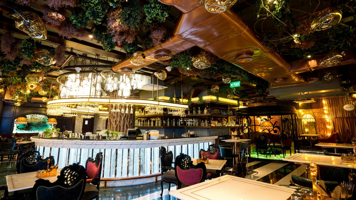 Aviary Cocktail Nest: Hatching New Gastronomic Wonders
