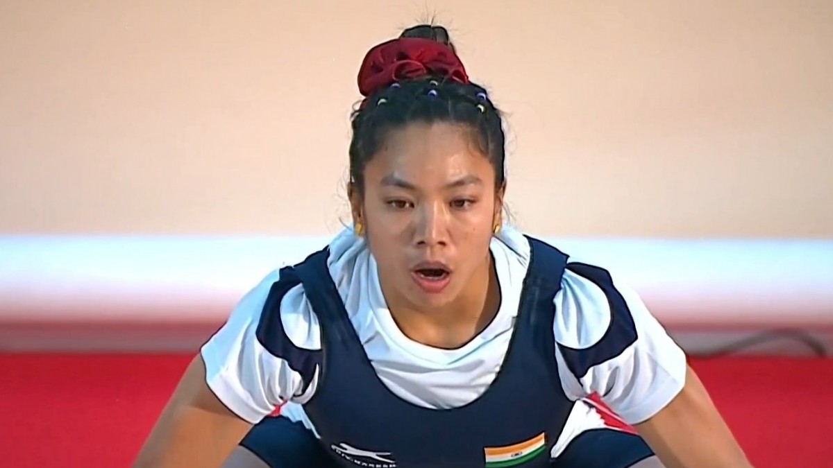 Watch: Olympic Medallist Weightlifter Mirabai Chanu Appeals To Pm Modi ...