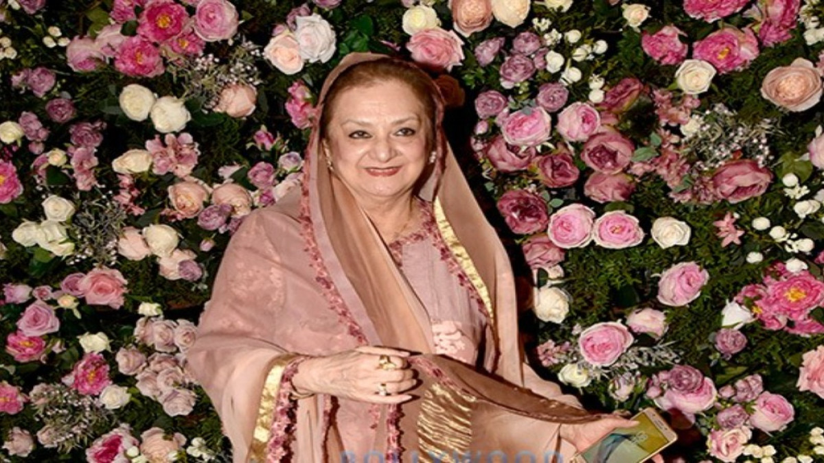 Saira Banu To Gauri Khan: We Both Share Experience Of Being Superstar's ...